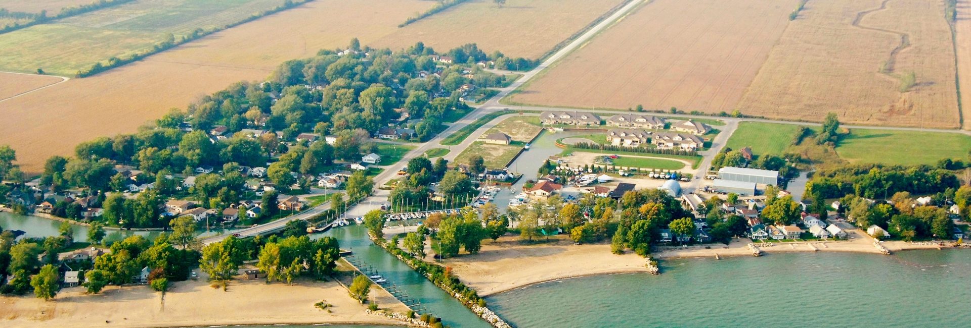 Cedar Island Municipal Marina - Tourism Windsor Essex Pelee Island
