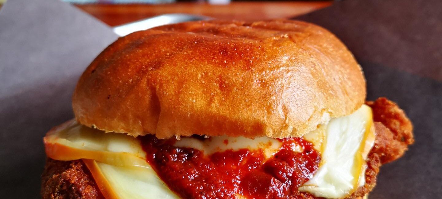 Burger 67 - Tourism Windsor Essex Pelee Island