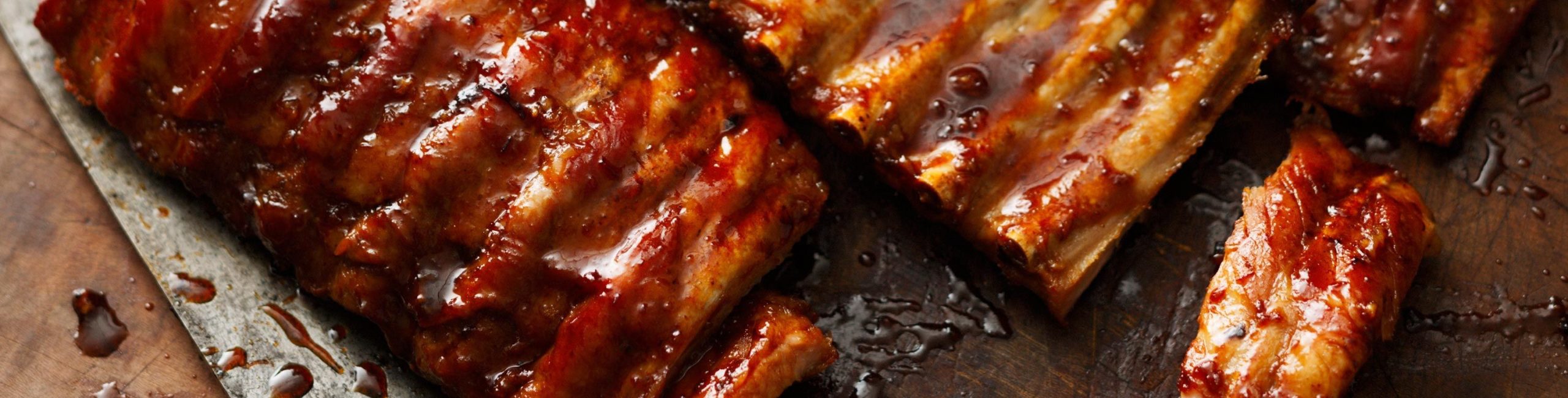 Ray’s Ribhouse - Tourism Windsor Essex Pelee Island