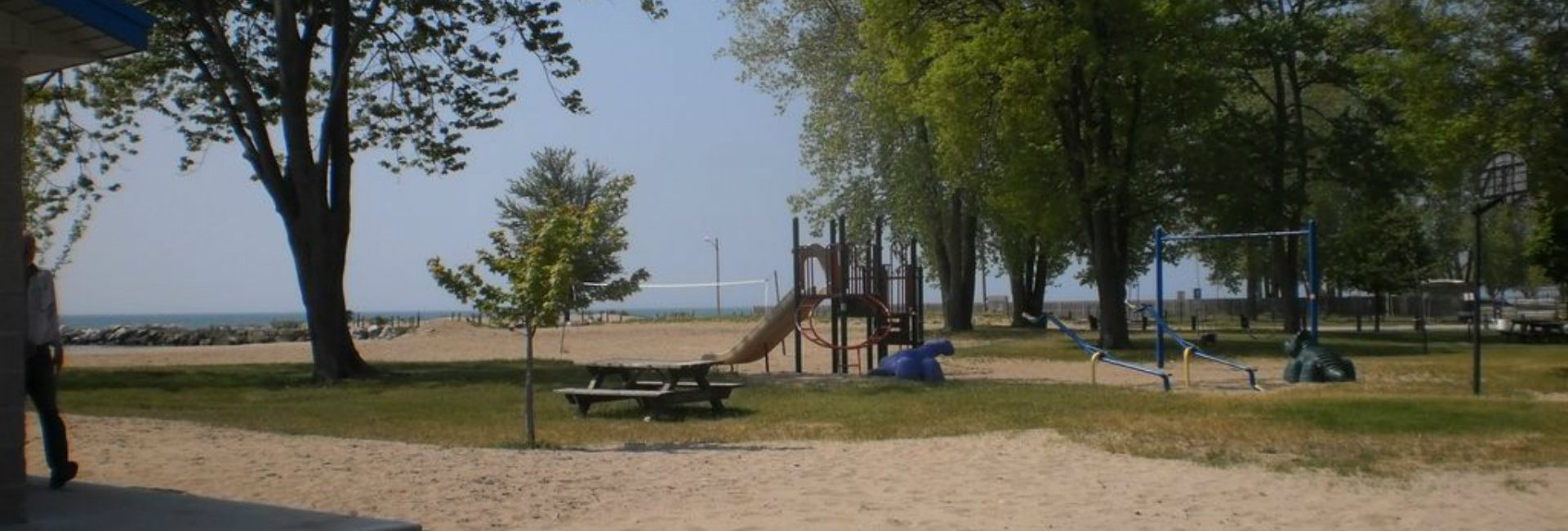 Cedar Beach - Tourism Windsor Essex Pelee Island