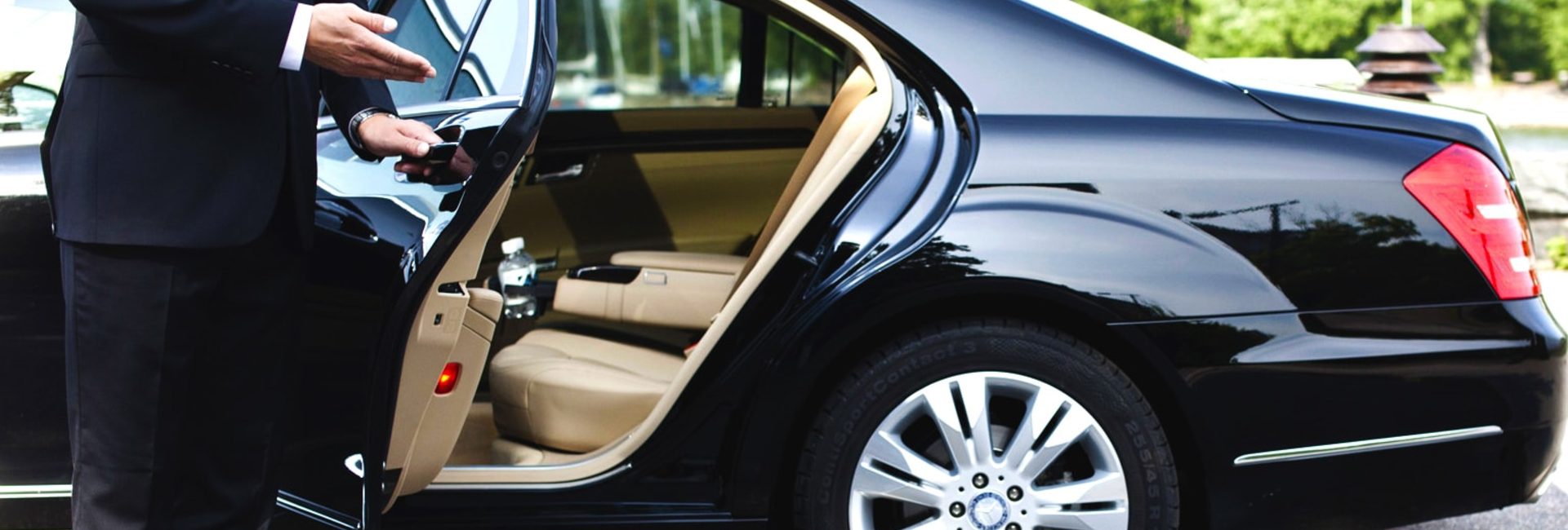 Windsor Shuttle Service - Tourism Windsor Essex Pelee Island